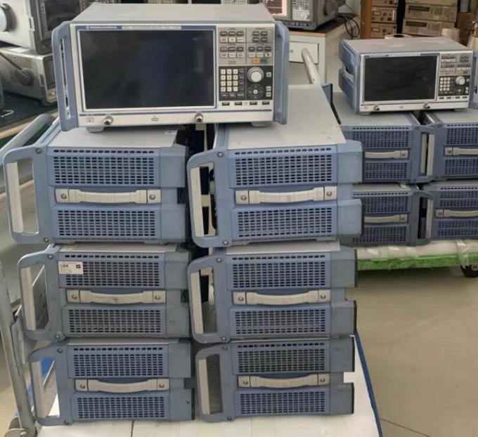 Rohde And Schwarz ZNB8 Vector Network Analyzer 2 ports Used Test Equipment